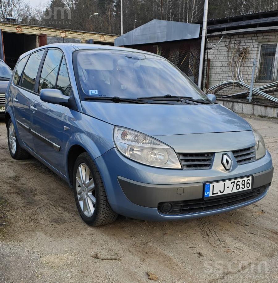 Blue Renault Scenic 2004 in Riga, with an engine capacity of 1.90 L and mileage of 319 thousand km for 700 €, photo 4 on AUTOMOTO.COM.LV