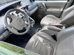 Blue Renault Scenic 2006 in Riga, with an engine capacity of 1.90 L and mileage of 340 thousand km for 1500 €, photo 7 on AUTOMOTO.COM.LV
