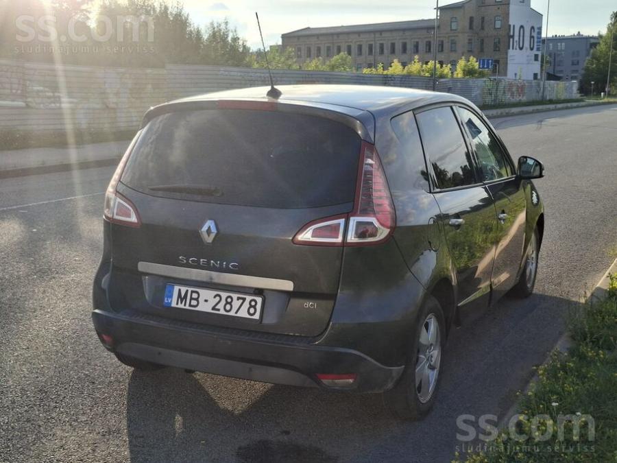 Blue Renault Scenic 2009 in Riga, with an engine capacity of 1.50 L and mileage of 266 thousand km for 3200 €, photo 3 on AUTOMOTO.COM.LV