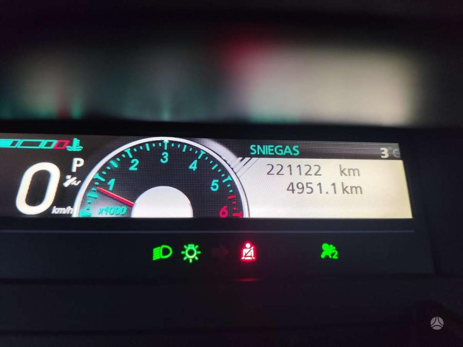 Zils Renault Scenic 2011 Marijampole, ar dzinēja tilpumu 1.46 L un nobraukumu 221 tūkst. km par 3000 €, foto 11 vietnē AUTOMOTO.COM.LV