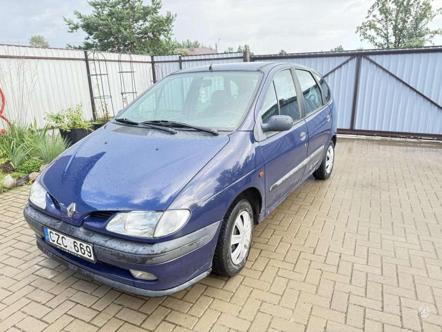 Blue Renault Scenic 1998 in Kaunas, with an engine capacity of 1.60 L and mileage of 329 thousand km for 900 €, photo 1 on AUTOMOTO.COM.LV