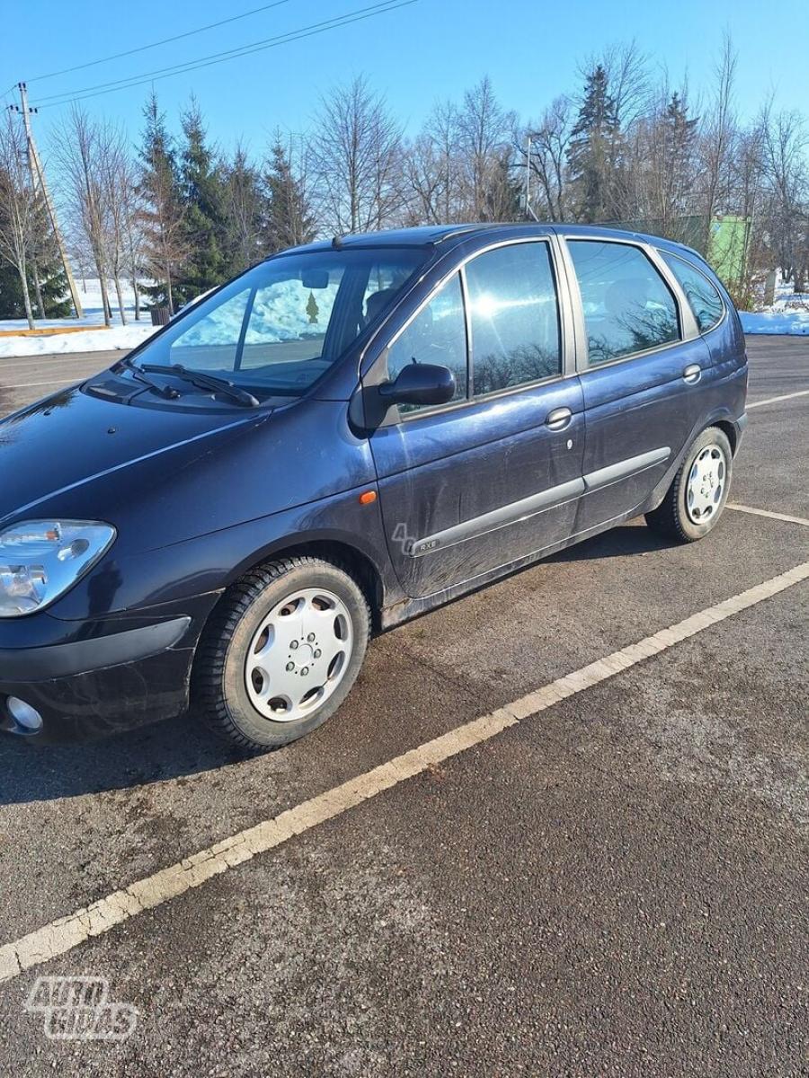 Zils Renault Scenic 2000 Raseiniai, ar dzinēja tilpumu 1.60 L un nobraukumu 278 tūkst. km par 580 €, foto 1 vietnē AUTOMOTO.COM.LV