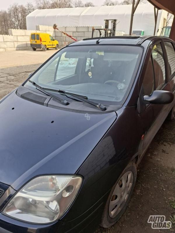 Синий Рено Сценик 2000 в Вильнюс, объемом двигателя 1.60 л и пробегом 200 тыс. км за 450 €, фото 4 на AUTOMOTO.COM.LV