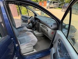 Zils Renault Scenic 2002 Daugavpils, ar dzinēja tilpumu 1.40 L un nobraukumu 219 tūkst. km par 990 €, foto 5 vietnē AUTOMOTO.COM.LV