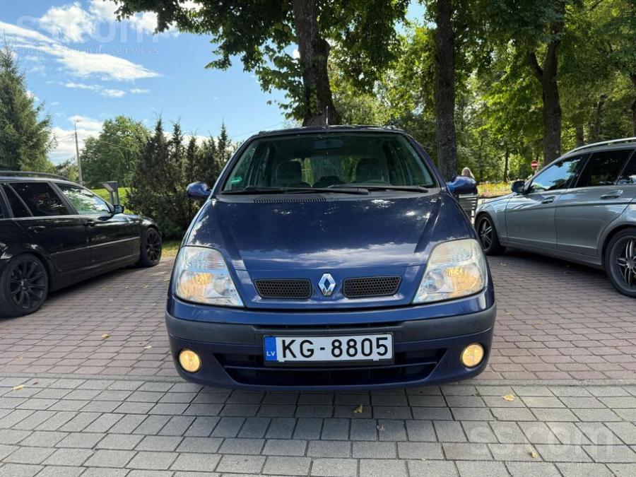 Zils Renault Scenic 2002 Daugavpils, ar dzinēja tilpumu 1.40 L un nobraukumu 219 tūkst. km par 990 €, foto 15 vietnē AUTOMOTO.COM.LV