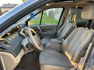 Blue Renault Scenic 2006 in Daugavpils, with an engine capacity of 1.90 L and mileage of 233 thousand km for 1650 €, photo 12 on AUTOMOTO.COM.LV