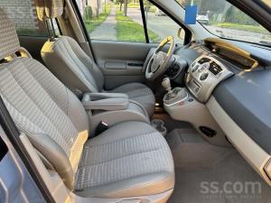 Blue Renault Scenic 2006 in Daugavpils, with an engine capacity of 1.90 L and mileage of 233 thousand km for 1650 €, photo 20 on AUTOMOTO.COM.LV