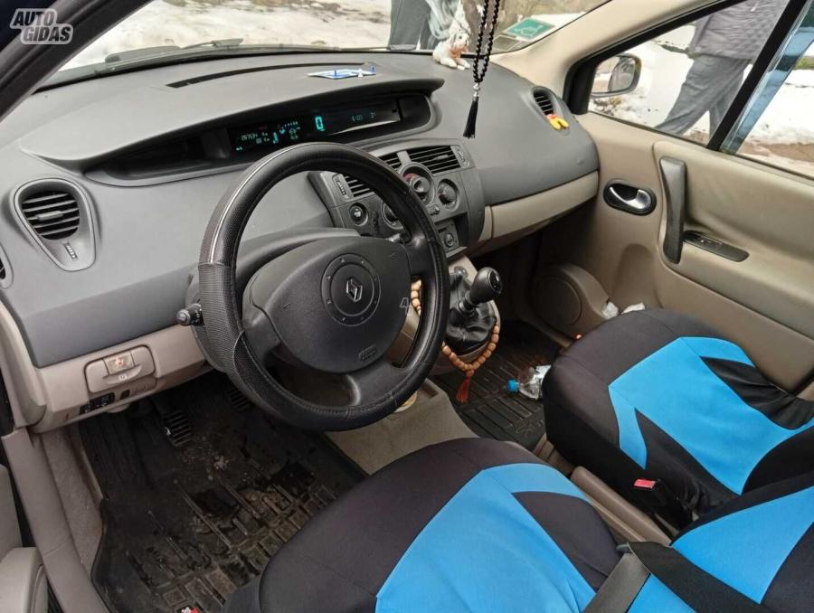 Zils Renault Scenic 2006 Kauņa, ar dzinēja tilpumu 1.90 L un nobraukumu 195 tūkst. km par 850 €, foto 3 vietnē AUTOMOTO.COM.LV