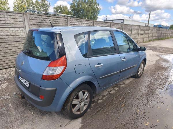 Zils Renault Scenic 2006 Panevēža, ar dzinēja tilpumu 1.50 L un nobraukumu 280 tūkst. km par 300 €, foto 10 vietnē AUTOMOTO.COM.LV