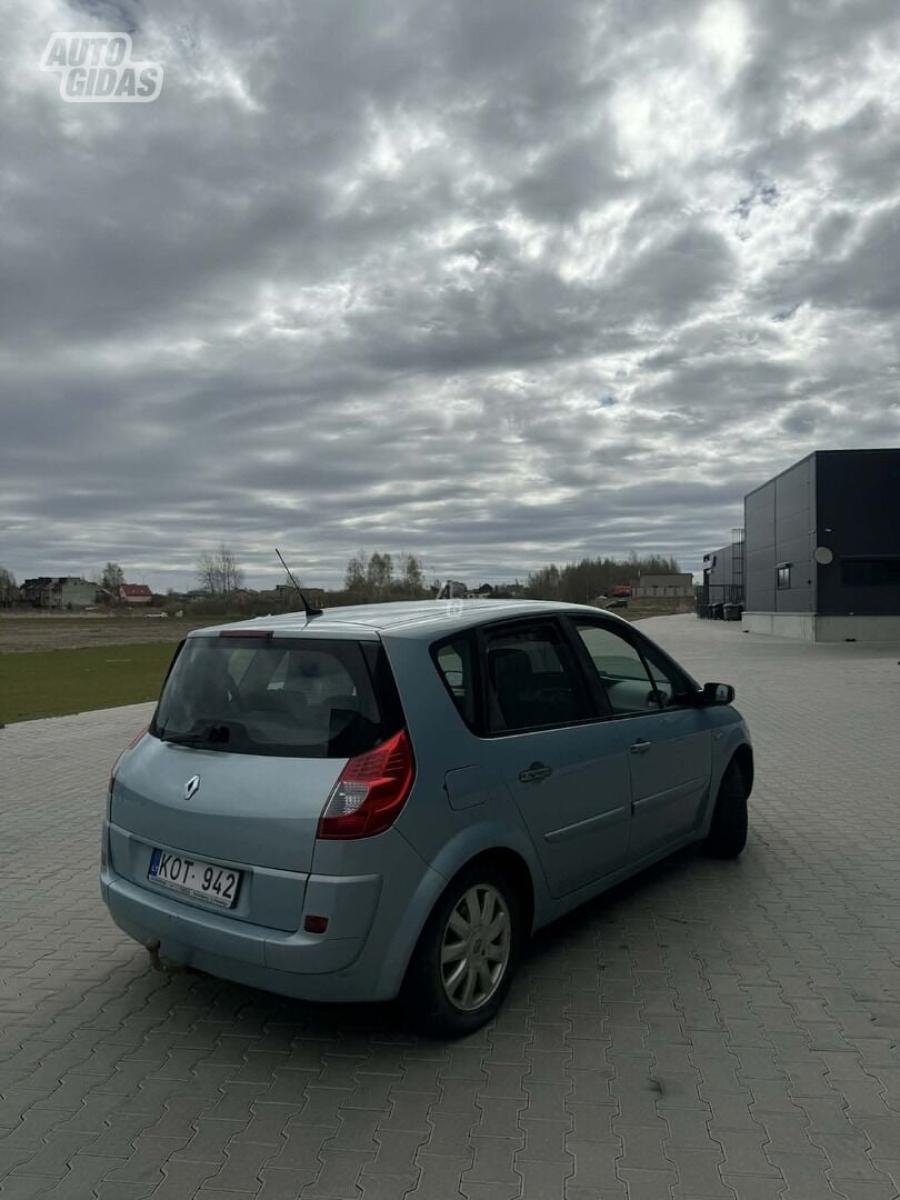 Zils Renault Scenic 2007 Šauļi, ar dzinēja tilpumu 1.60 L un nobraukumu 400 tūkst. km par 1499 €, foto 5 vietnē AUTOMOTO.COM.LV