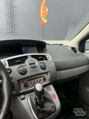 Blue Renault Scenic 2007 in Siauliai, with an engine capacity of 1.60 L and mileage of 400 thousand km for 1399 €, photo 12 on AUTOMOTO.COM.LV