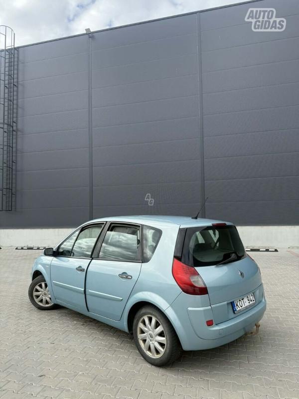 Zils Renault Scenic 2007 Šauļi, ar dzinēja tilpumu 1.60 L un nobraukumu 400 tūkst. km par 1300 €, foto 3 vietnē AUTOMOTO.COM.LV