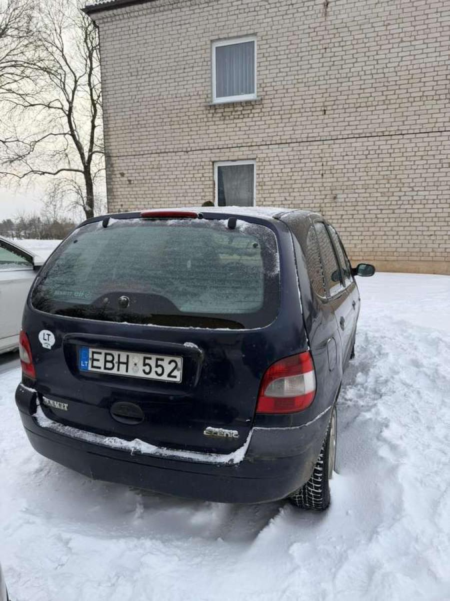 Zils Renault Scenic 2008 Radviliškis, ar dzinēja tilpumu 1.60 L un nobraukumu 265 tūkst. km par 850 €, foto 6 vietnē AUTOMOTO.COM.LV