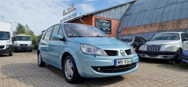 Zils Renault Scenic 2008 Valmiera, ar dzinēja tilpumu 2.00 L un nobraukumu 217 tūkst. km par 2100 €, foto 1 vietnē AUTOMOTO.COM.LV