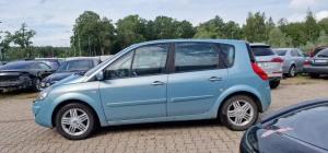 Blue Renault Scenic 2008 in Valmiera, with an engine capacity of 2.00 L and mileage of 217 thousand km for 2100 €, photo 7 on AUTOMOTO.COM.LV