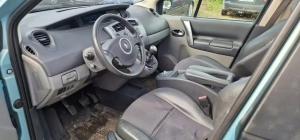 Blue Renault Scenic 2008 in Valmiera, with an engine capacity of 2.00 L and mileage of 217 thousand km for 2100 €, photo 16 on AUTOMOTO.COM.LV