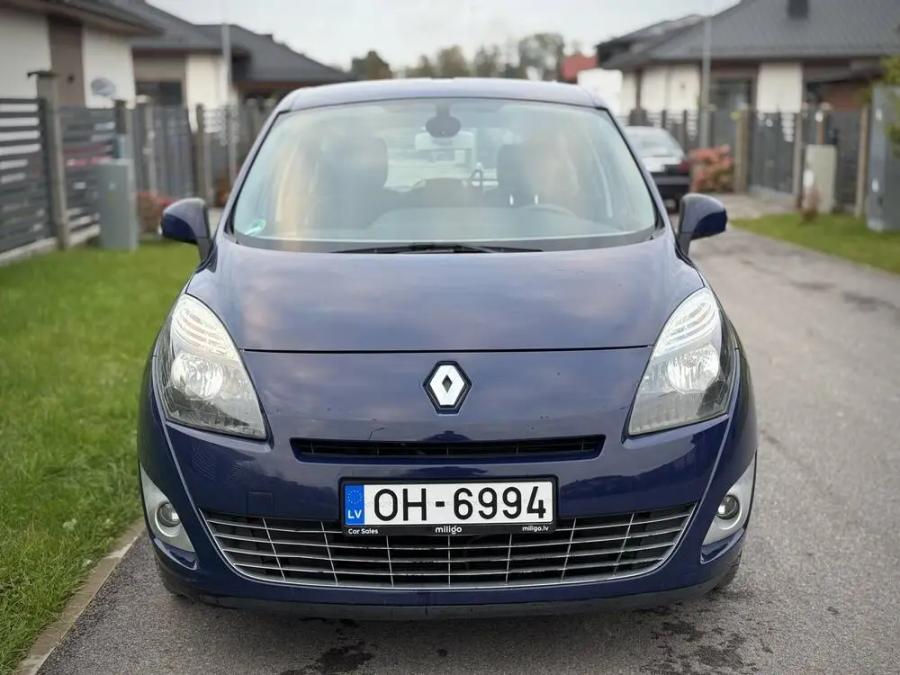 Zils Renault Scenic 2010 Jelgava, ar dzinēja tilpumu 1.60 L un nobraukumu 234 tūkst. km par 2500 €, foto 8 vietnē AUTOMOTO.COM.LV