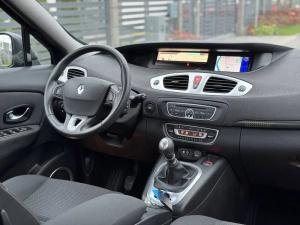 Zils Renault Scenic 2010 Jelgava, ar dzinēja tilpumu 1.60 L un nobraukumu 234 tūkst. km par 2500 €, foto 13 vietnē AUTOMOTO.COM.LV