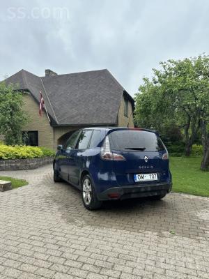 Zils Renault Scenic 2012 Rīga, ar dzinēja tilpumu 1.50 L un nobraukumu 369 tūkst. km par 1795 €, foto 4 vietnē AUTOMOTO.COM.LV