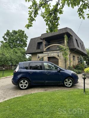 Zils Renault Scenic 2012 Rīga, ar dzinēja tilpumu 1.50 L un nobraukumu 369 tūkst. km par 1795 €, foto 6 vietnē AUTOMOTO.COM.LV