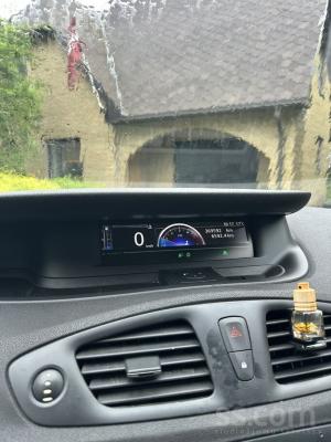 Zils Renault Scenic 2012 Rīga, ar dzinēja tilpumu 1.50 L un nobraukumu 369 tūkst. km par 1795 €, foto 10 vietnē AUTOMOTO.COM.LV