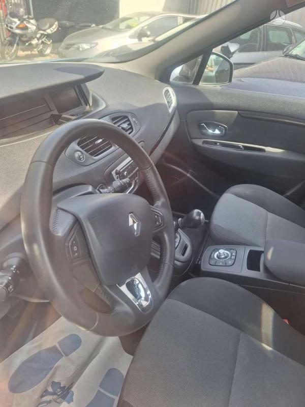 Zils Renault Scenic 2013 Jurbarkas, ar dzinēja tilpumu 1.20 L un nobraukumu 220 tūkst. km par 3499 €, foto 7 vietnē AUTOMOTO.COM.LV