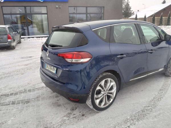 Blue Renault Scenic 2016 in Taurage, with an engine capacity of 1.46 L and mileage of 207 thousand km for 7350 €, photo 8 on AUTOMOTO.COM.LV