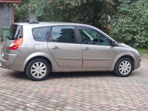 Brūns Renault Scenic 2009 Saldus, ar dzinēja tilpumu 1.50 L un nobraukumu 280 tūkst. km par 1850 €, foto 5 vietnē AUTOMOTO.COM.LV