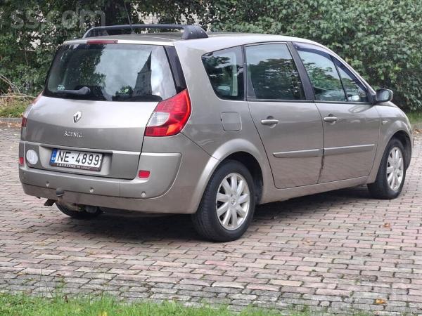 Brown Renault Scenic 2009 in Saldus, with an engine capacity of 1.50 L and mileage of 280 thousand km for 1850 €, photo 9 on AUTOMOTO.COM.LV
