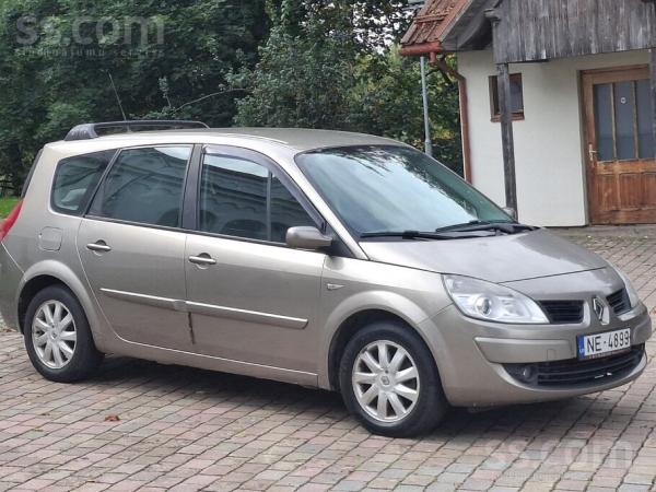 Brown Renault Scenic 2009 in Saldus, with an engine capacity of 1.50 L and mileage of 280 thousand km for 1850 €, photo 10 on AUTOMOTO.COM.LV