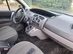 Brūns Renault Scenic 2009 Saldus, ar dzinēja tilpumu 1.50 L un nobraukumu 280 tūkst. km par 1850 €, foto 17 vietnē AUTOMOTO.COM.LV