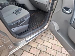 Brūns Renault Scenic 2009 Saldus, ar dzinēja tilpumu 1.50 L un nobraukumu 280 tūkst. km par 1850 €, foto 18 vietnē AUTOMOTO.COM.LV