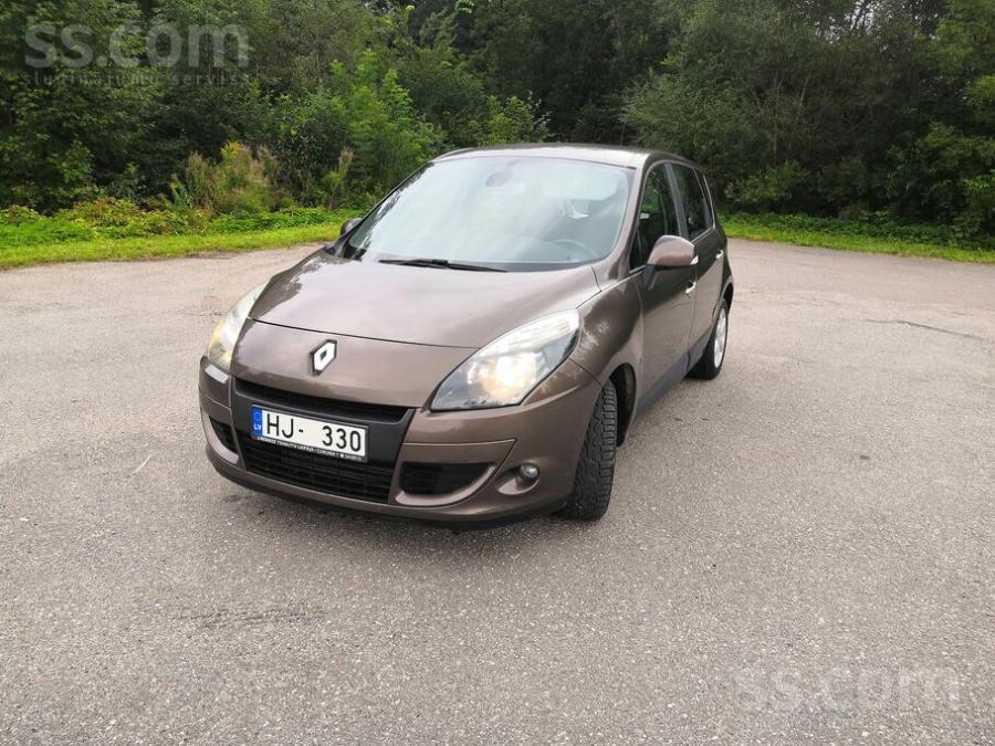 Brūns Renault Scenic 2009 Rīga, ar dzinēja tilpumu 1.40 L un nobraukumu 140 tūkst. km par 2400 €, foto 1 vietnē AUTOMOTO.COM.LV