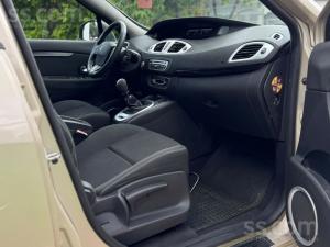 Brūns Renault Scenic 2009 Jelgava, ar dzinēja tilpumu 1.90 L un nobraukumu 284 tūkst. km par 2600 €, foto 10 vietnē AUTOMOTO.COM.LV