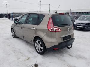 Brūns Renault Scenic 2010 Kauņa, ar dzinēja tilpumu 2.00 L un nobraukumu 337 tūkst. km par 2550 €, foto 7 vietnē AUTOMOTO.COM.LV