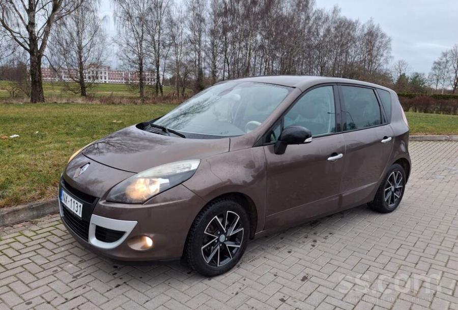 Brūns Renault Scenic 2011 Jelgava, ar dzinēja tilpumu 1.90 L un nobraukumu 243 tūkst. km par 5600 €, foto 4 vietnē AUTOMOTO.COM.LV