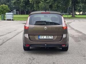 Brūns Renault Scenic 2011 Cēsis, ar dzinēja tilpumu 1.50 L un nobraukumu 262 tūkst. km par 2950 €, foto 10 vietnē AUTOMOTO.COM.LV