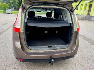 Brūns Renault Scenic 2011 Cēsis, ar dzinēja tilpumu 1.50 L un nobraukumu 262 tūkst. km par 2950 €, foto 20 vietnē AUTOMOTO.COM.LV