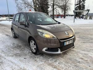 Brown Renault Scenic 2012 in Taurage, with an engine capacity of 1.46 L and mileage of 228 thousand km for 3200 €, photo  on AUTOMOTO.COM.LV