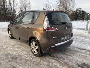 Brown Renault Scenic 2012 in Taurage, with an engine capacity of 1.46 L and mileage of 228 thousand km for 3200 €, photo 7 on AUTOMOTO.COM.LV
