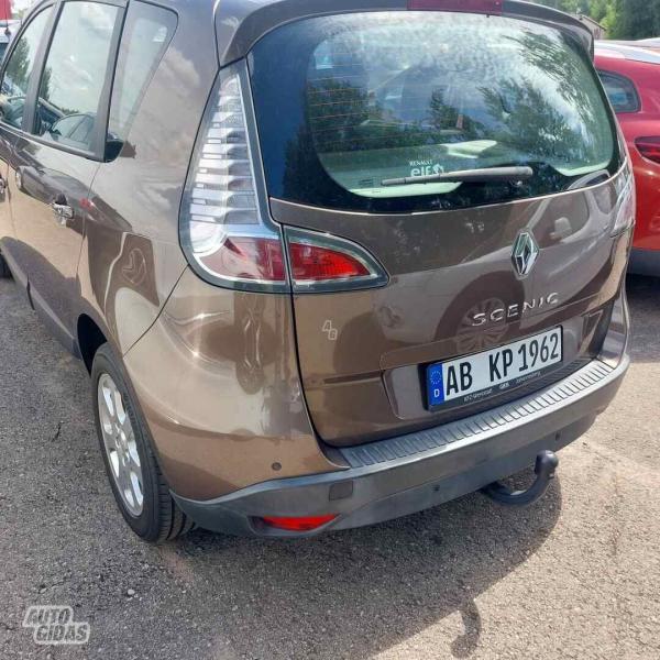 Brūns Renault Scenic 2012 Kauņa, ar dzinēja tilpumu 1.60 L un nobraukumu 189 tūkst. km par 4550 €, foto 5 vietnē AUTOMOTO.COM.LV
