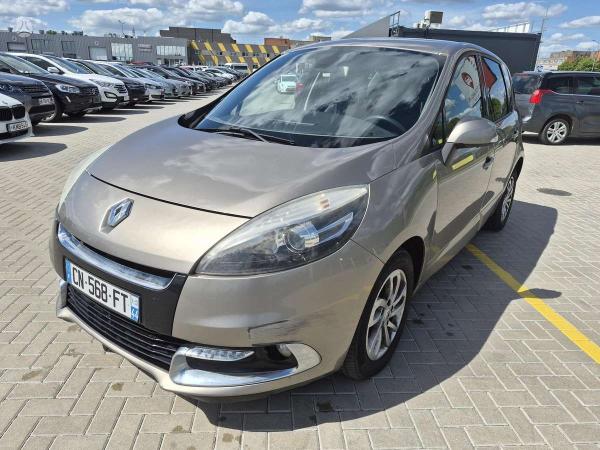 Brūns Renault Scenic 2012 Tauragė, ar dzinēja tilpumu 1.60 L un nobraukumu 230 tūkst. km par 2600 €, foto 1 vietnē AUTOMOTO.COM.LV