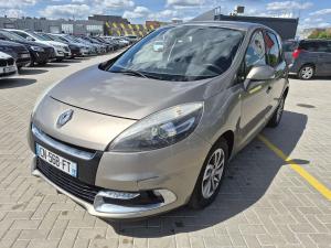 Brown Renault Scenic 2012 in Taurage, with an engine capacity of 1.60 L and mileage of 230 thousand km for 2600 €, photo  on AUTOMOTO.COM.LV
