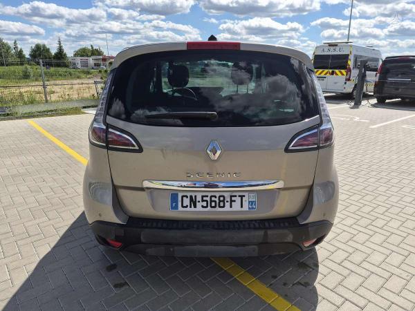 Brūns Renault Scenic 2012 Tauragė, ar dzinēja tilpumu 1.60 L un nobraukumu 230 tūkst. km par 2600 €, foto 7 vietnē AUTOMOTO.COM.LV