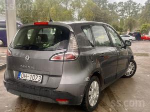 Brūns Renault Scenic 2012 Rīga, ar dzinēja tilpumu 1.50 L un nobraukumu 546 tūkst. km par 899 €, foto 5 vietnē AUTOMOTO.COM.LV