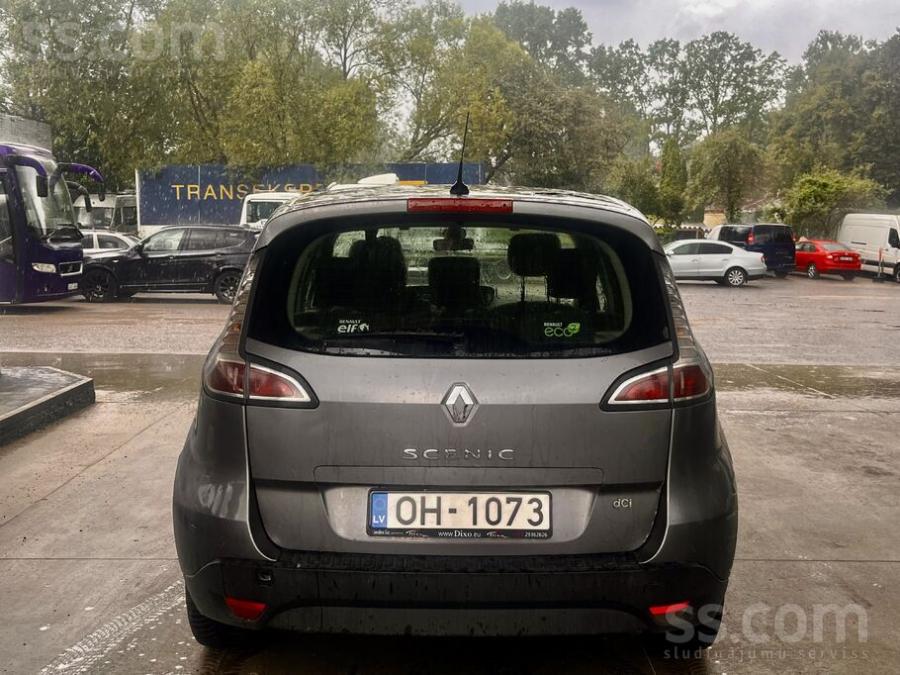 Brūns Renault Scenic 2012 Rīga, ar dzinēja tilpumu 1.50 L un nobraukumu 546 tūkst. km par 899 €, foto 7 vietnē AUTOMOTO.COM.LV