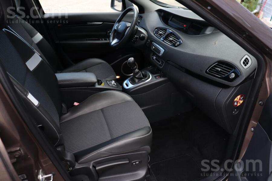 Brūns Renault Scenic 2012 Valmiera, ar dzinēja tilpumu 1.60 L un nobraukumu 212 tūkst. km par 4500 €, foto 6 vietnē AUTOMOTO.COM.LV