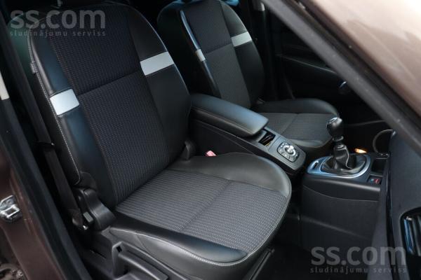Brūns Renault Scenic 2012 Valmiera, ar dzinēja tilpumu 1.60 L un nobraukumu 212 tūkst. km par 4500 €, foto 7 vietnē AUTOMOTO.COM.LV