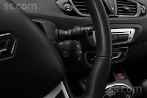 Brūns Renault Scenic 2012 Valmiera, ar dzinēja tilpumu 1.60 L un nobraukumu 212 tūkst. km par 4500 €, foto 18 vietnē AUTOMOTO.COM.LV