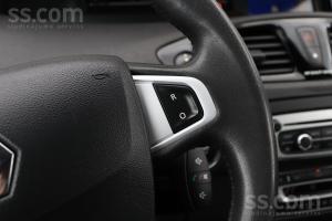 Brūns Renault Scenic 2012 Valmiera, ar dzinēja tilpumu 1.60 L un nobraukumu 212 tūkst. km par 4500 €, foto 23 vietnē AUTOMOTO.COM.LV